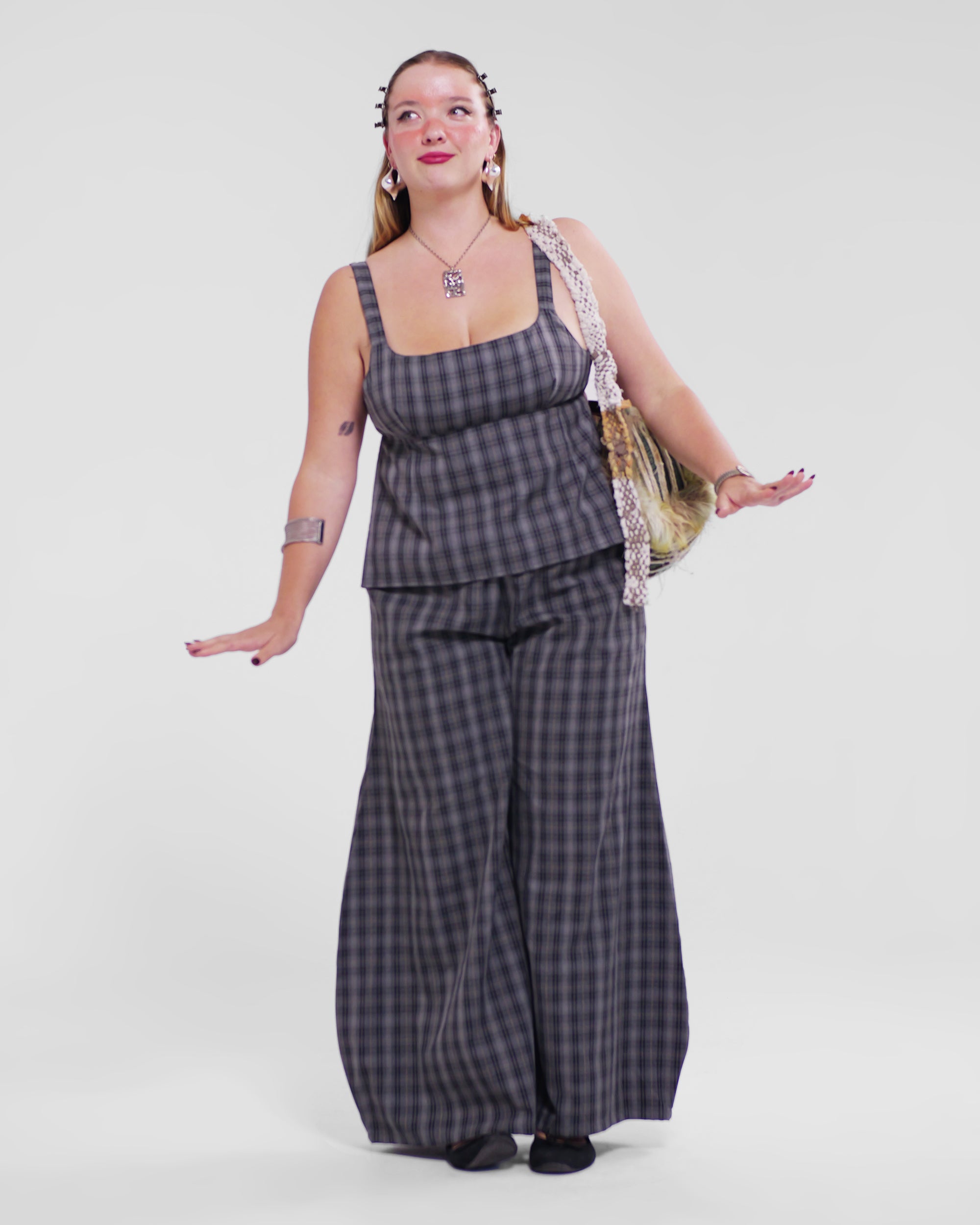 Shawties Puff Pant in Smoke Check – ITADAKI